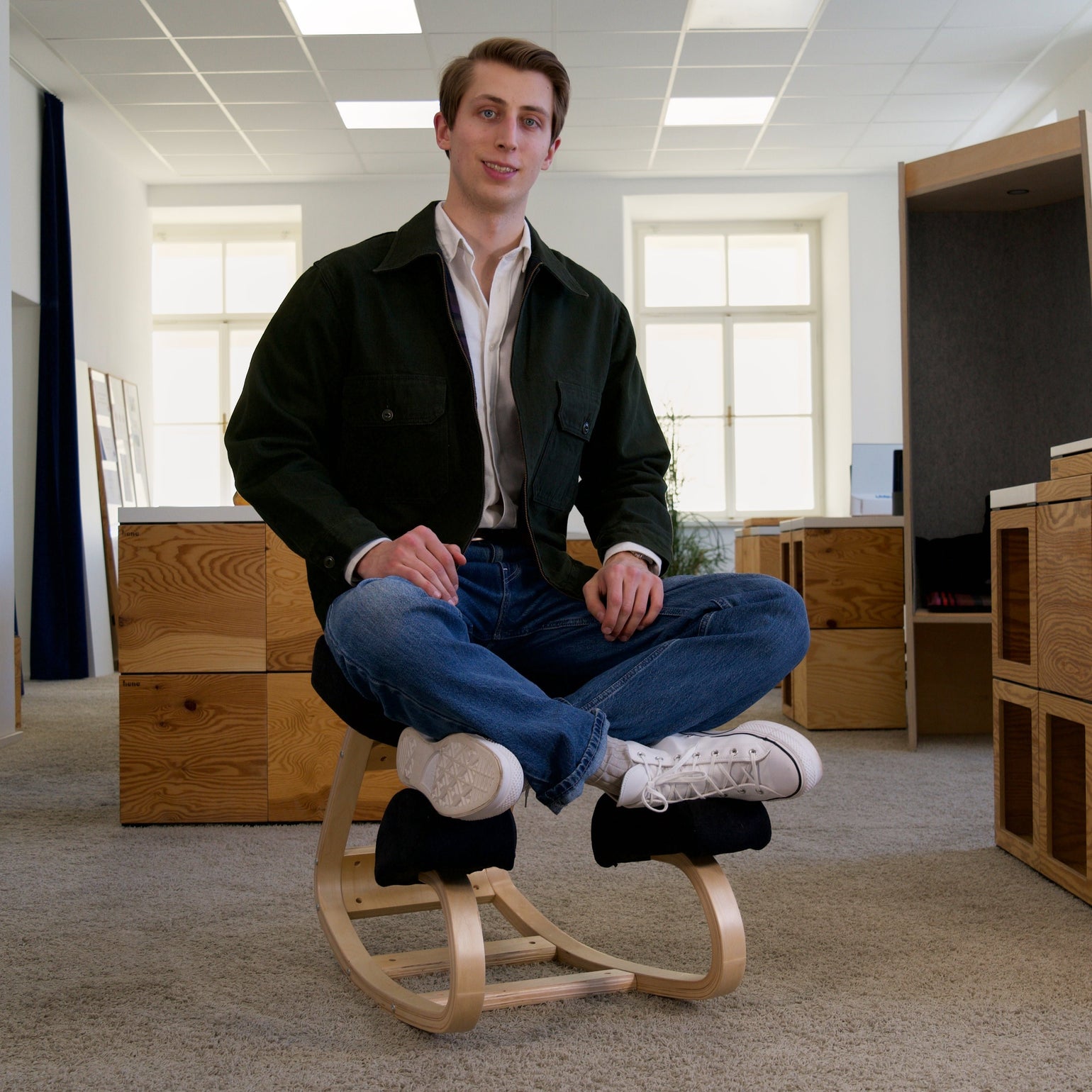 VILNO - Kneeling Chairs | -50% OFF | Ergonomic Rocking Kneeling Chair