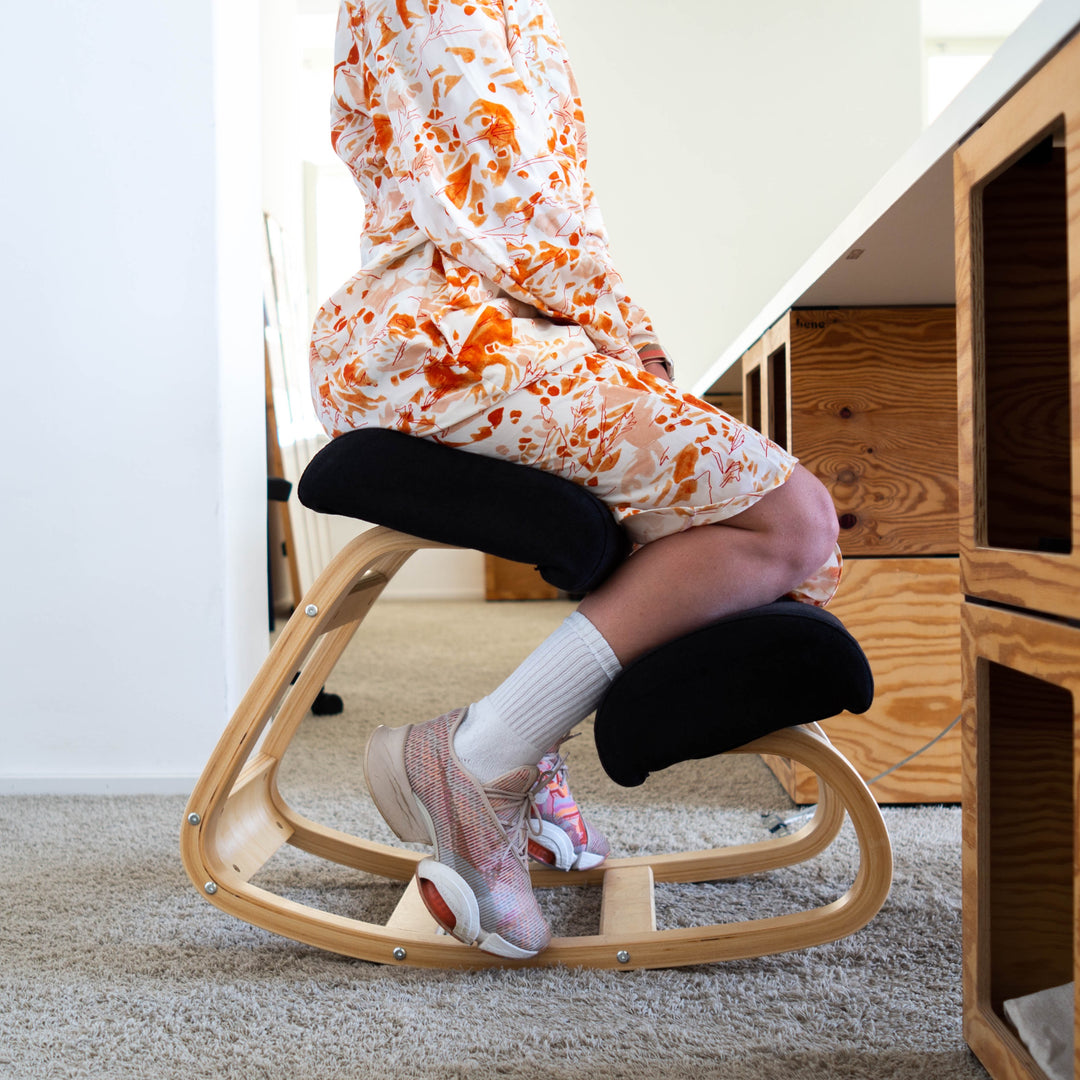 Active Sitting, Benefits And How Rocking Kneeling Chairs Help – VILNO